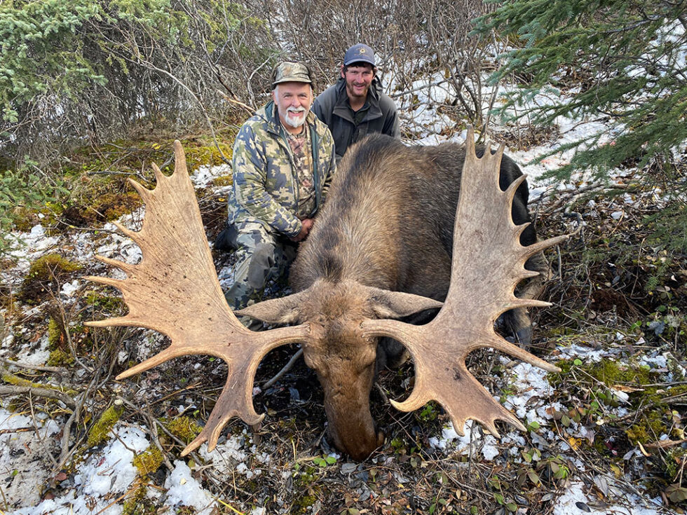 Canadian Moose - Stone and Folding Mountain Outfitters